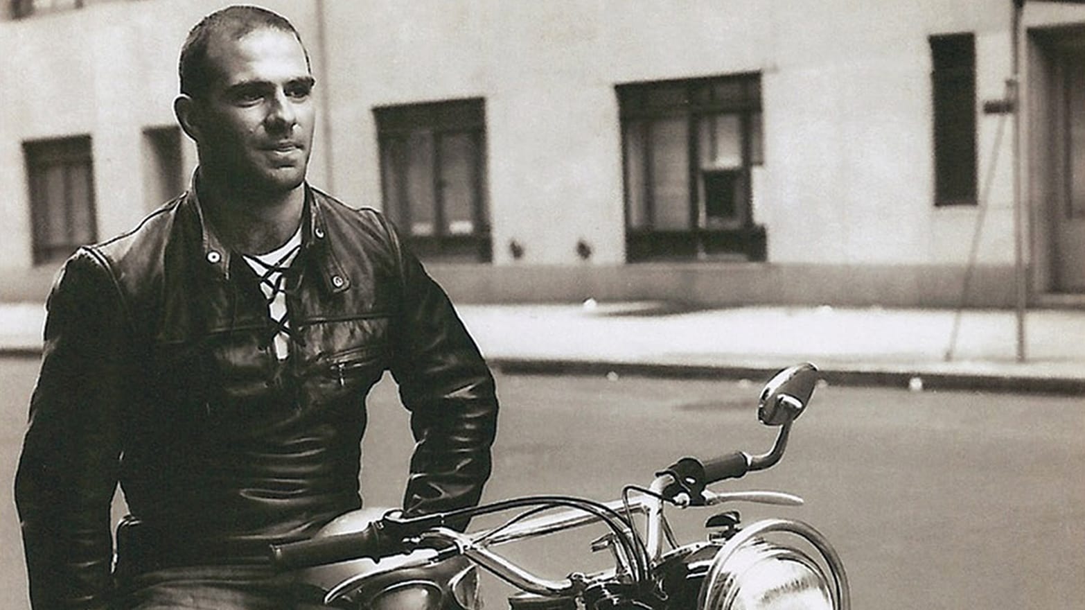 The Man Who Mistook Life for a Glass Wholly Full: Remembering Oliver Sacks